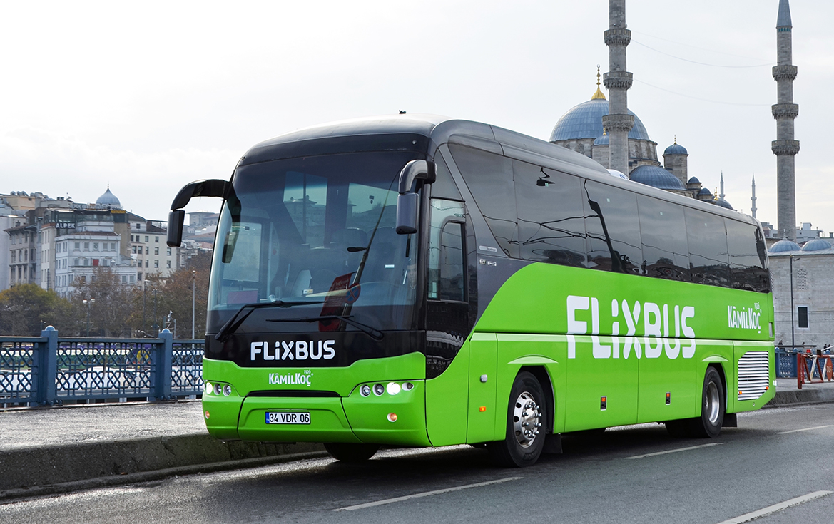 Kamil Koç Flixbus yeşili ile Rusçuk’ta - Taşıyanlar Dergisi